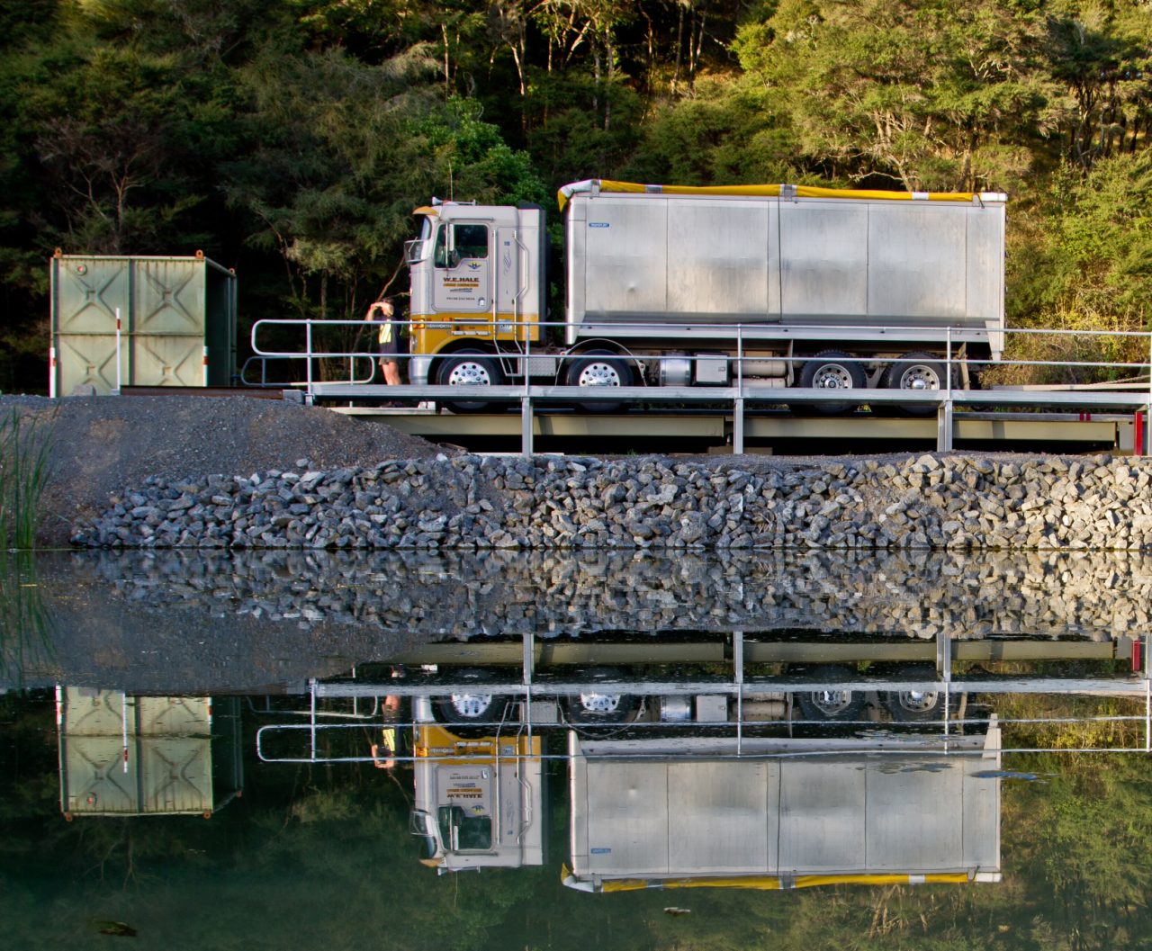 22M WEIGH BRIDGE 80,000kg + CAPACITY - Truck Weigh Bridge